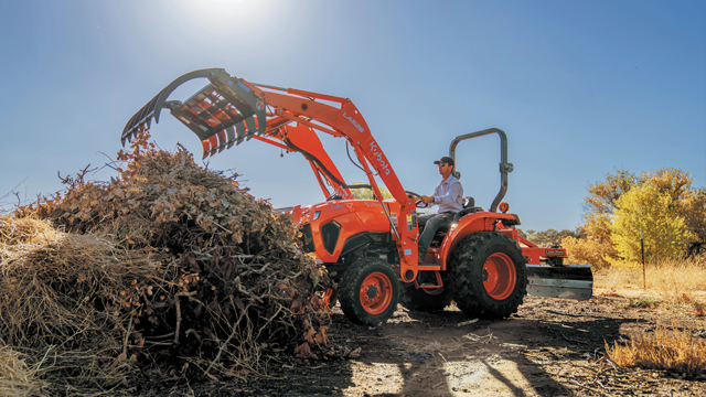 Utility and Benefits: Why Are Compact Tractors So Popular? | Kubota Canada