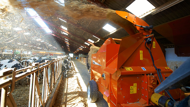 BC1000 Series Bale Choppers | Kubota Canada