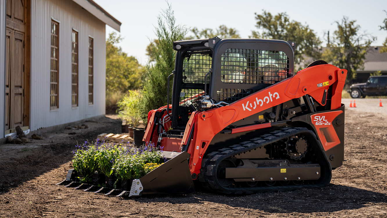 SVL65-2S Compact Track Loaders | Kubota Canada
