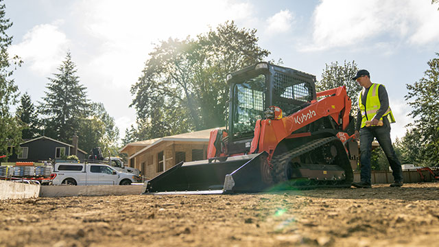 SVL75-3 Compact Track Loaders | Kubota Canada
